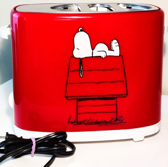smart Planet | Kitchen | Smart Planet Peanuts Snoopy Hot Dog Toaster ...